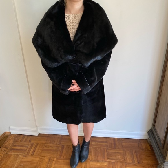 Maximilian | Jackets & Coats | Real Fur Mink Black Coat With Oversized ...